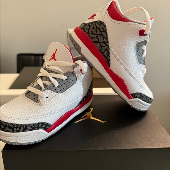 Jordan | Shoes | Brand New Fire Red Air Jordan Retro 3 9c | Poshmark